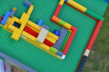 How to make a LEGO maze
