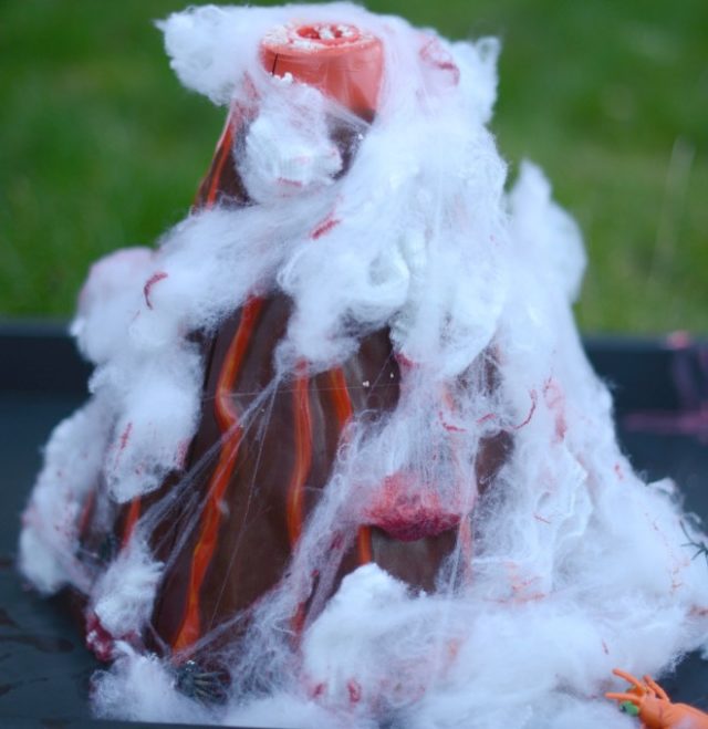 Great Halloween Science Experiments for Kids - Science Sparks