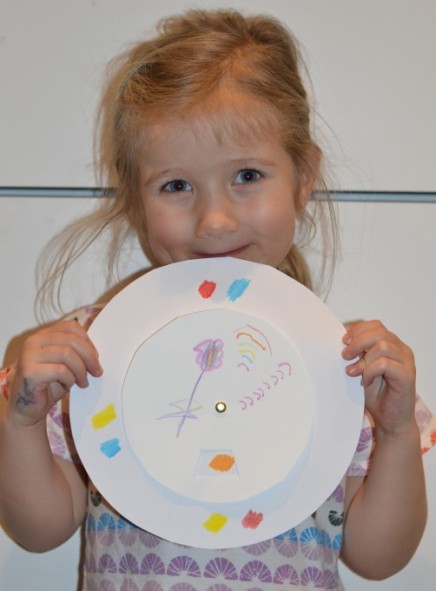 Preschool Science - DIY Colour Mixing Wheel