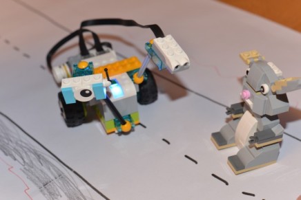 Coding with LEGO - WeDo 2.0 from LEGO Education