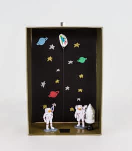 Science Experiments in a Shoebox