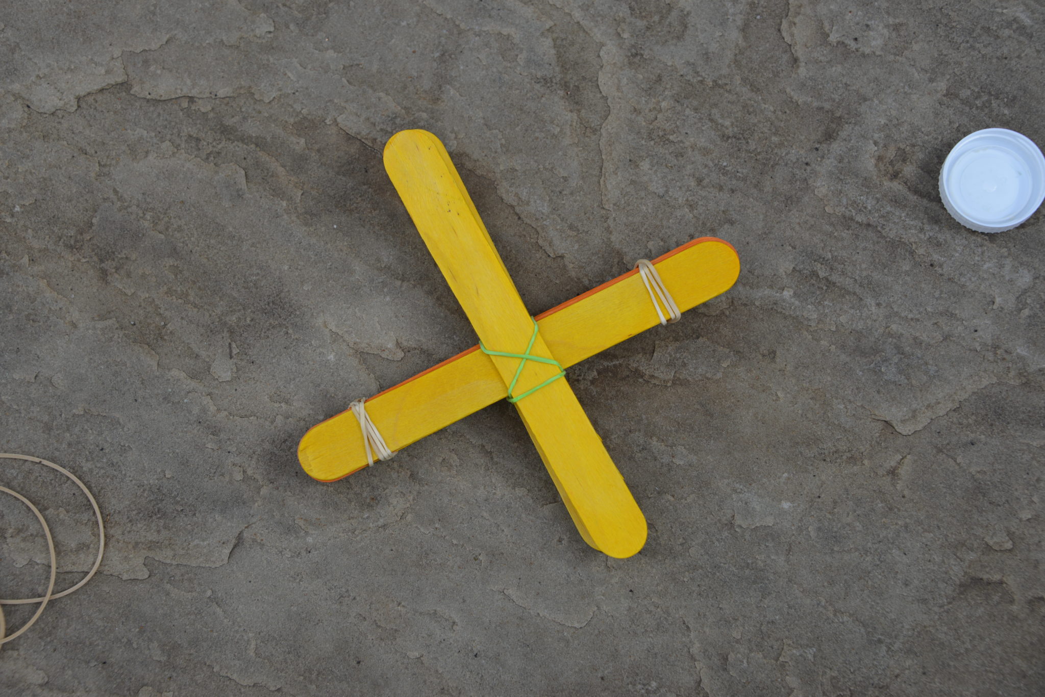 Popsicle Stick Catapult - STEM Challenges for Kids