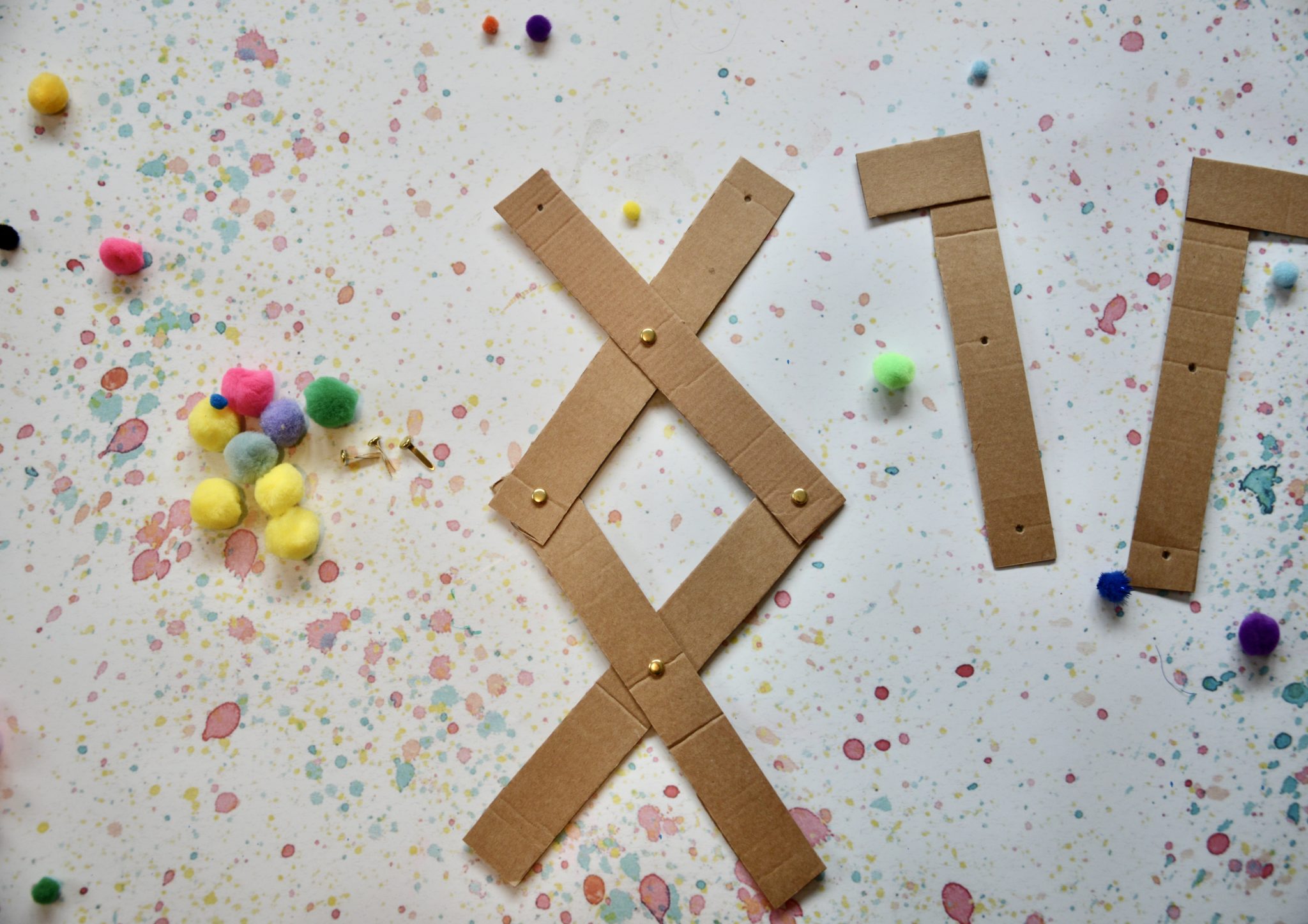 DIY Articulated Grabber - STEM Challenge