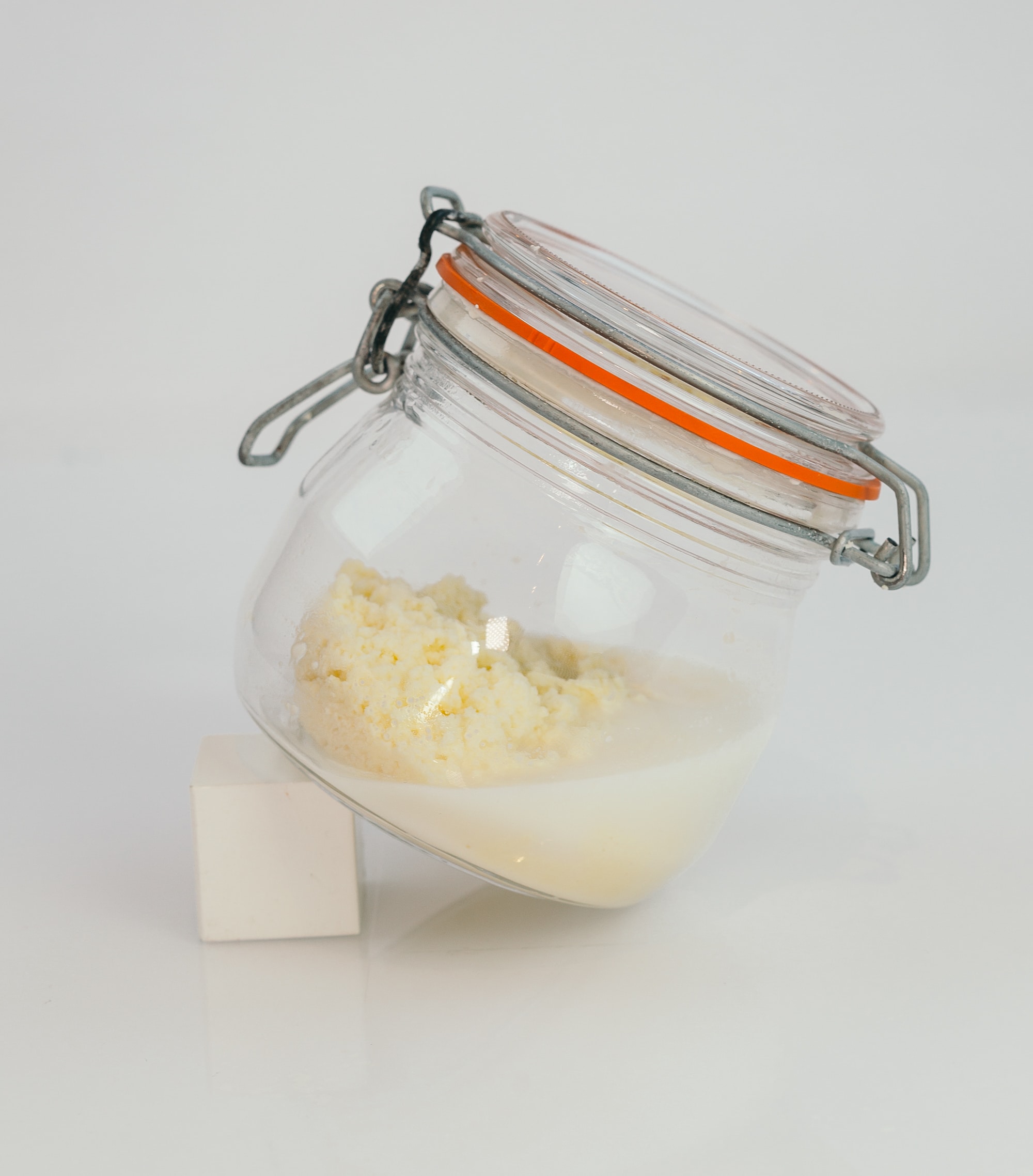 Science Experiments you can do in a Jar - easy science for kids