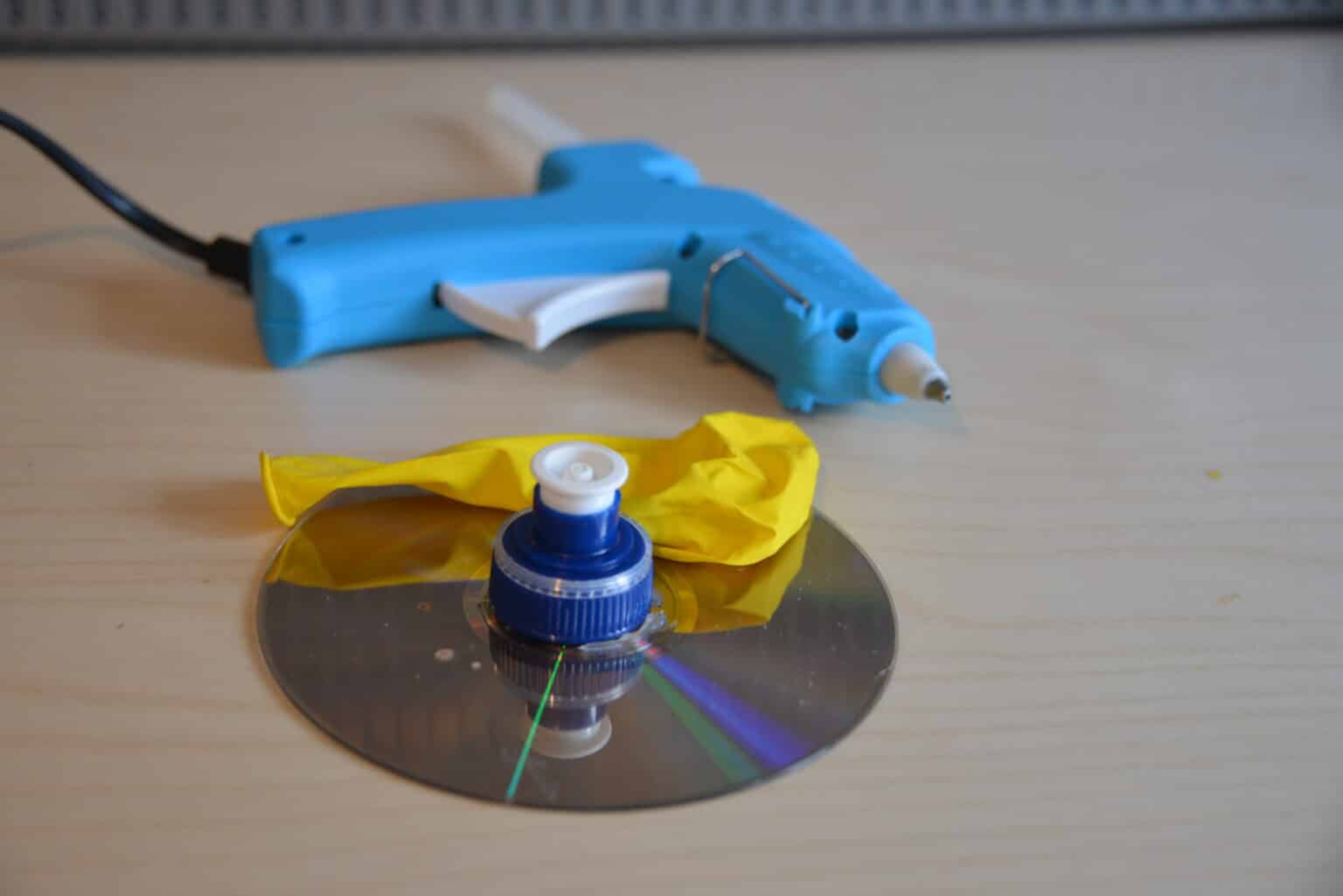 How to make a Hovercraft - Friction investigation for kids