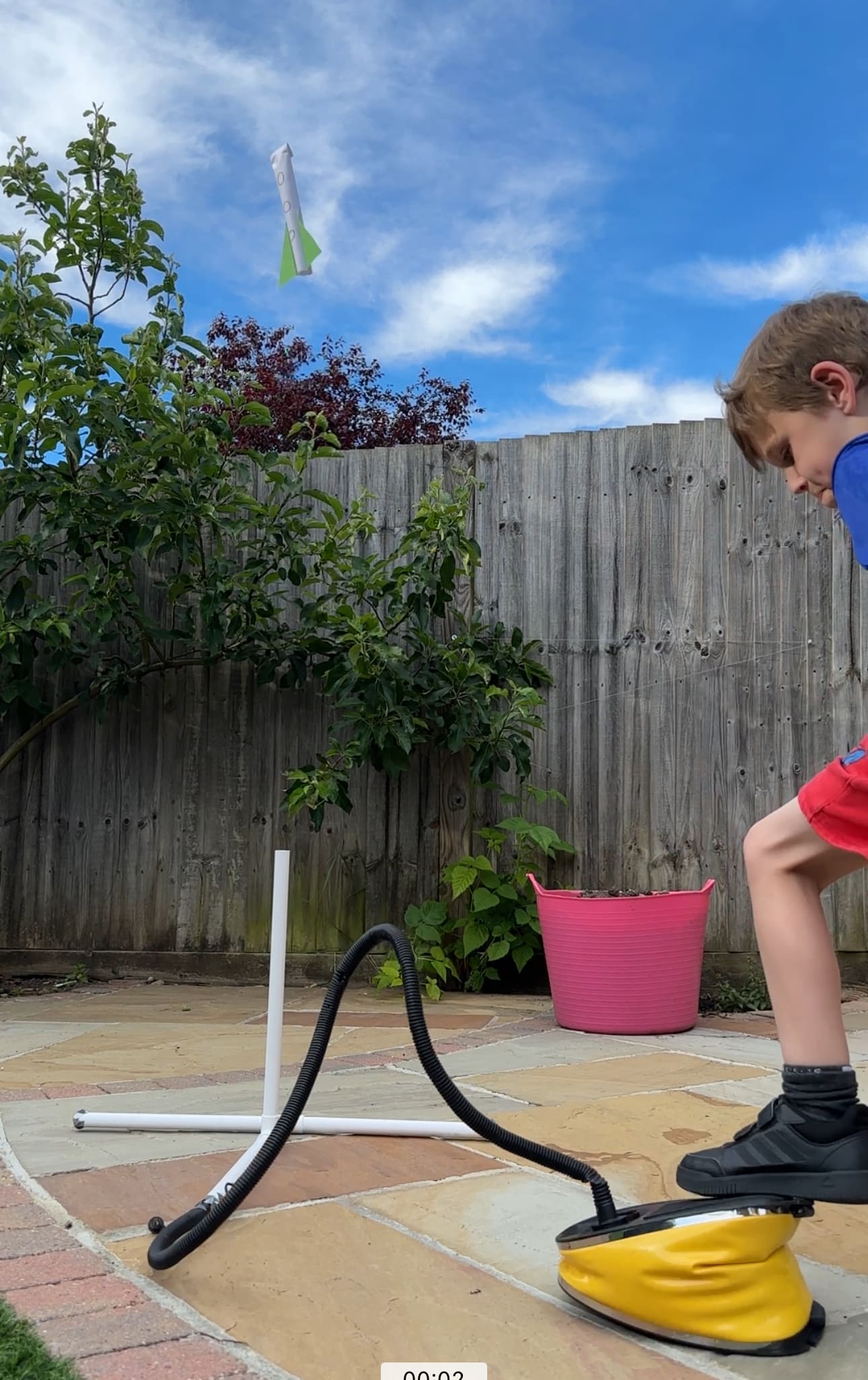 Easy Air Rocket Launcher STEM Challenge