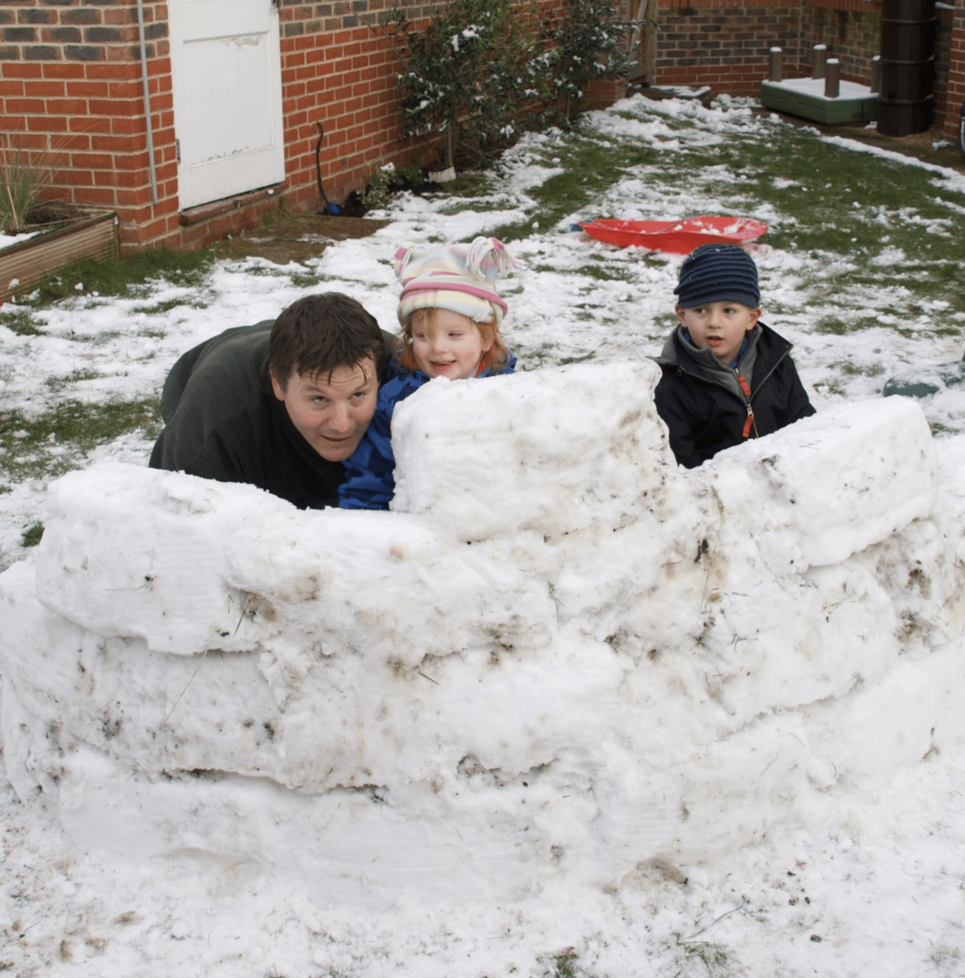 10 Science Activities for a Snowy Day