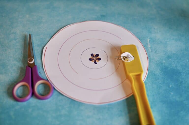 Valentine Magnet Maze STEM Challenge