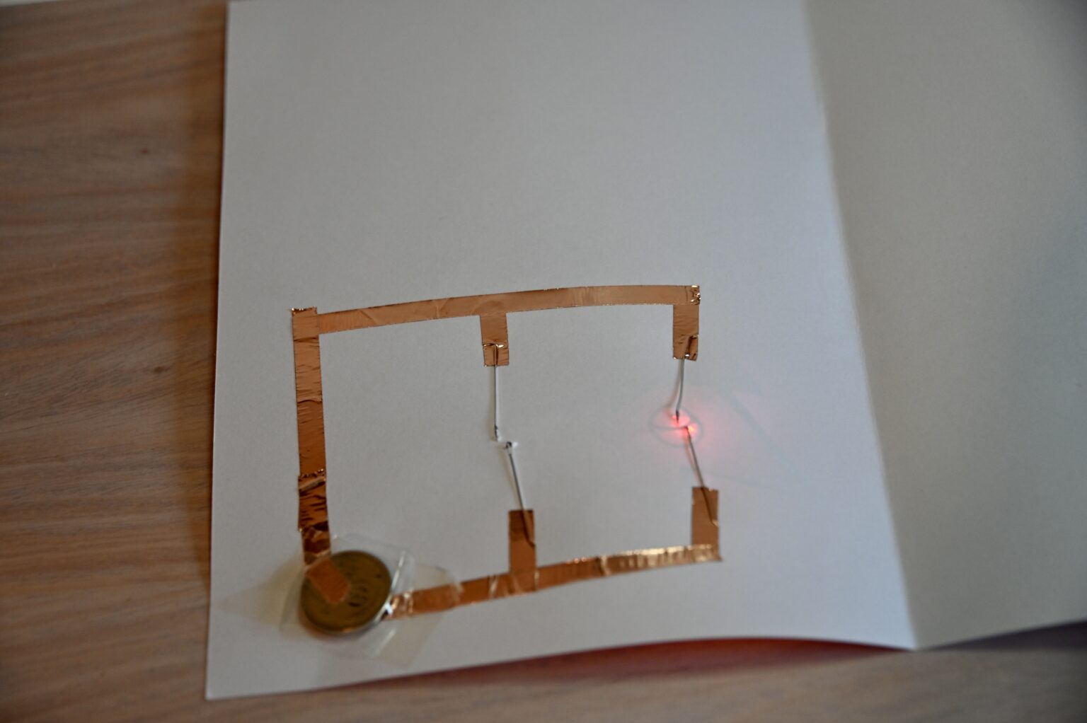 How to Make Light-Up DIY Christmas Cards with Paper Circuits